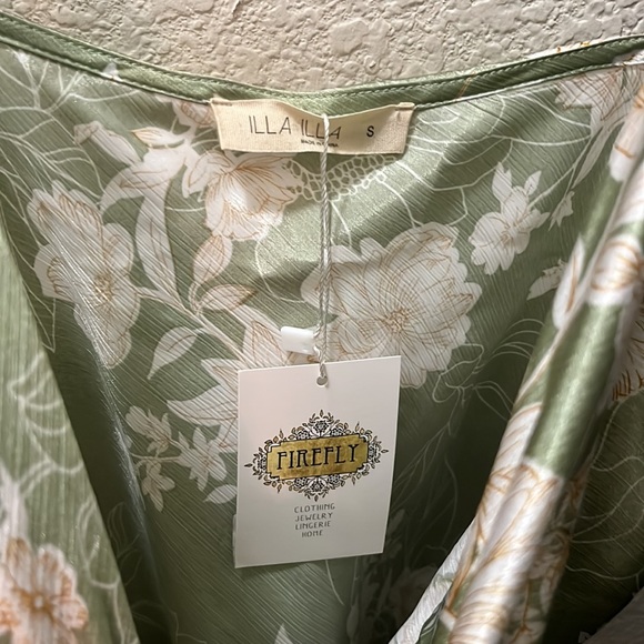 Dresses | Satin Green Dress From Firefly Boutique In Paso Robles | Poshmark
